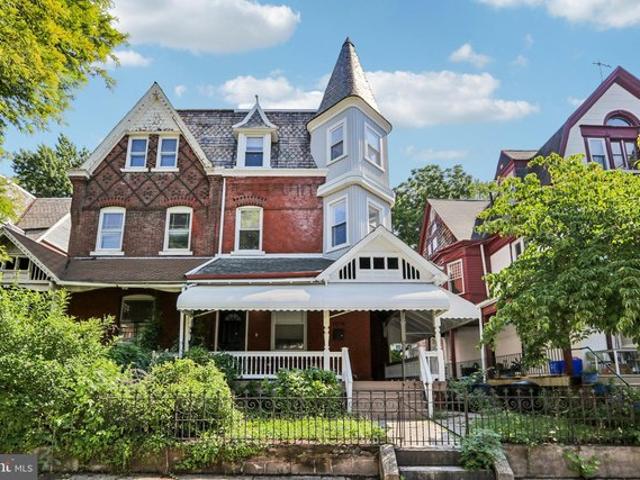 1015 S 47th St, Philadelphia, PA 19143