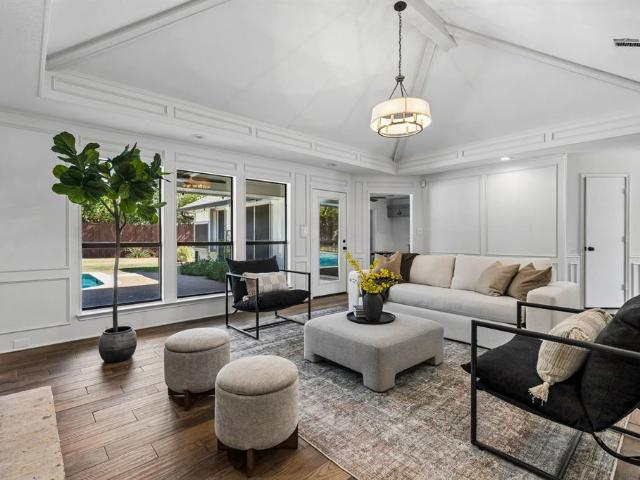1015 Sandy Creek Drive