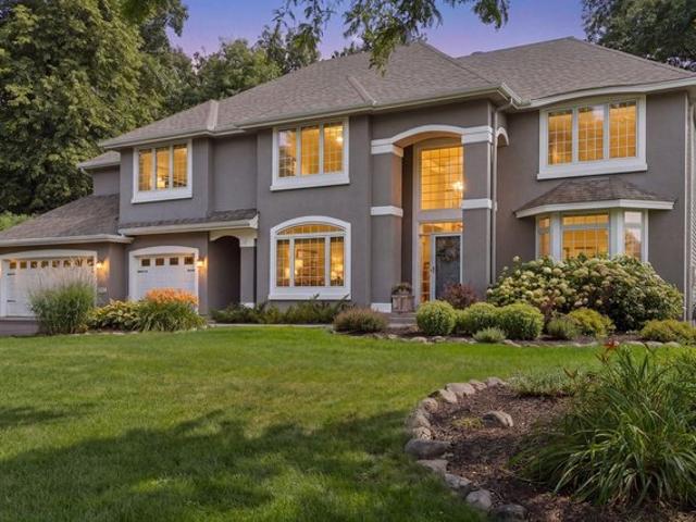 1015 Settlers Rd, Medina, MN 55340