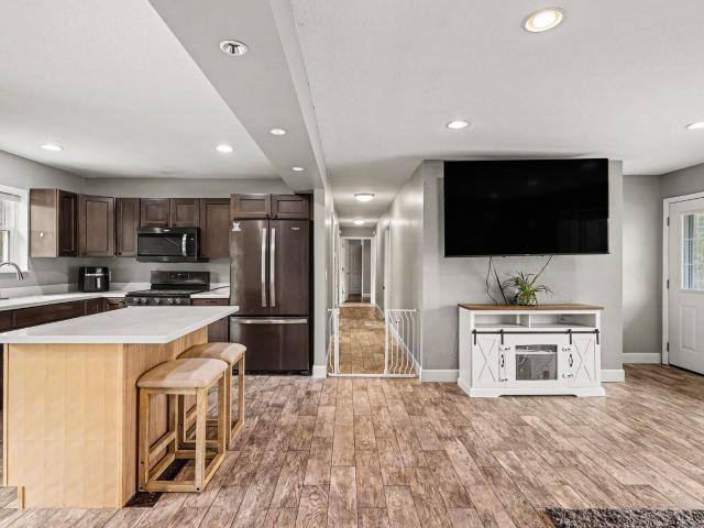 1015 Shaw Road