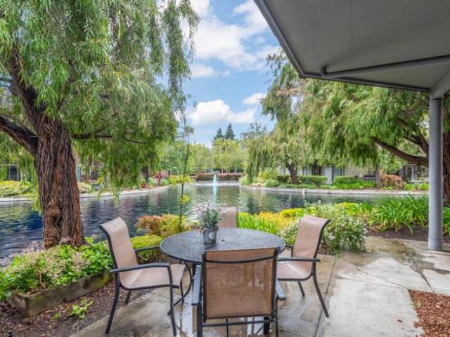 1015 Shoreline Dr, San Mateo, CA 94404