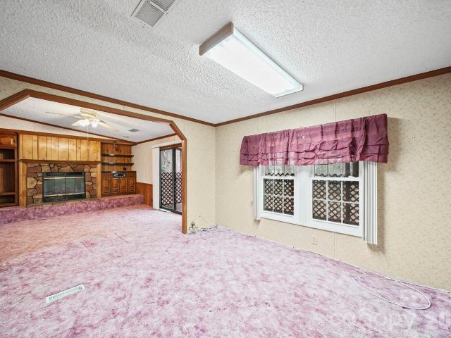 1015 Southwood Drive