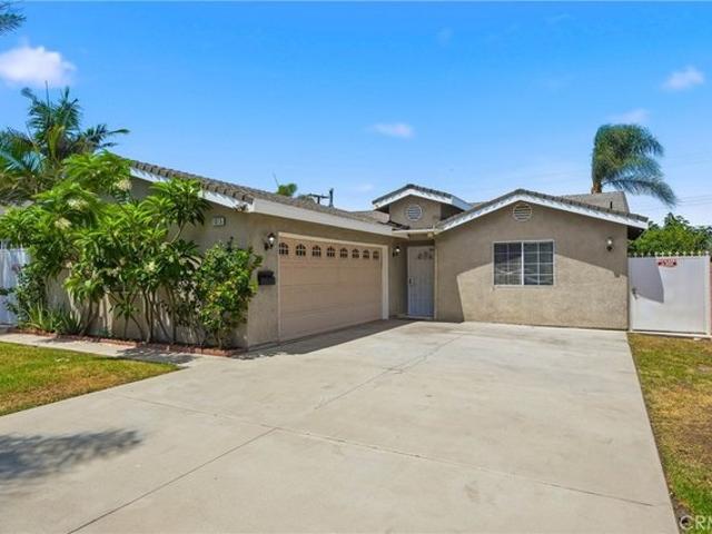 1015 W 5th St, Corona, CA 92882