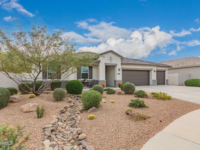 1015 W Descanso Canyon Dr, Casa Grande, AZ 85122 | Compass