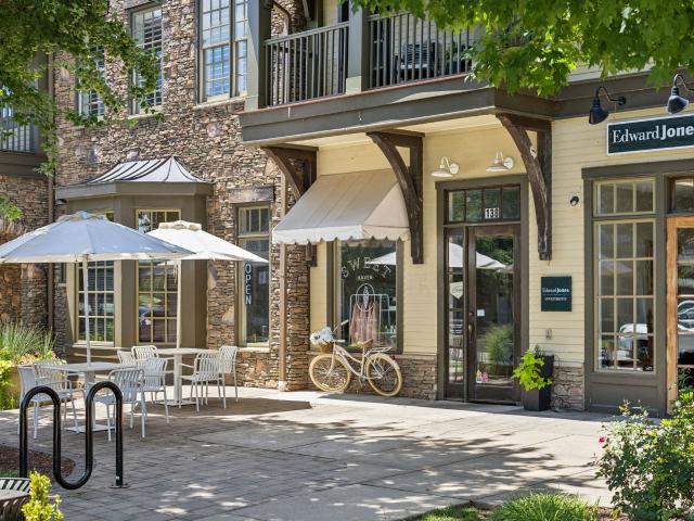 1015 Westhaven Blvd # 210