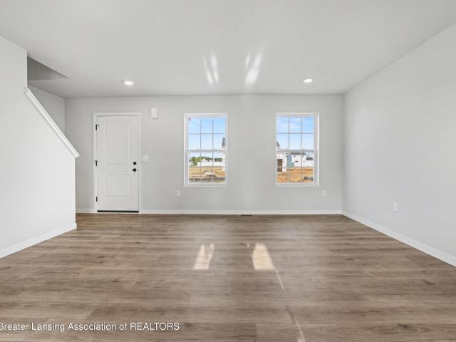 1015 Woodridge Drive