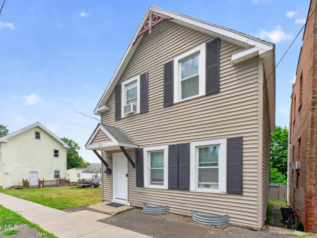 1015 1st Street