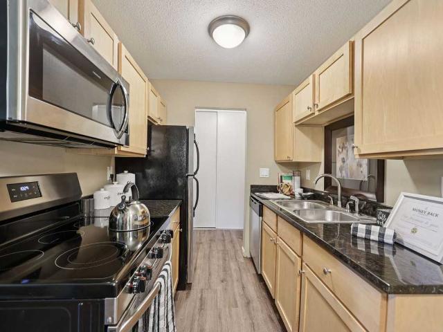 1015 2nd St NE 1 Bedroom Apartment for Rent at 1015 2nd St Ne, Hopkins, MN 55343