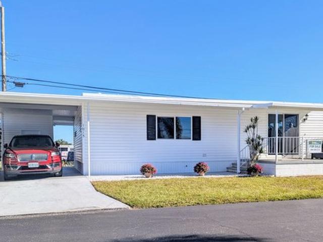 1015 52nd Avenue Blvd W, Bradenton, FL 34207
