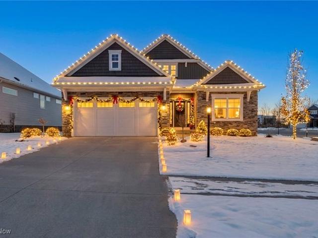 10162 Brookhaven Ln, Brecksville, OH 44141
