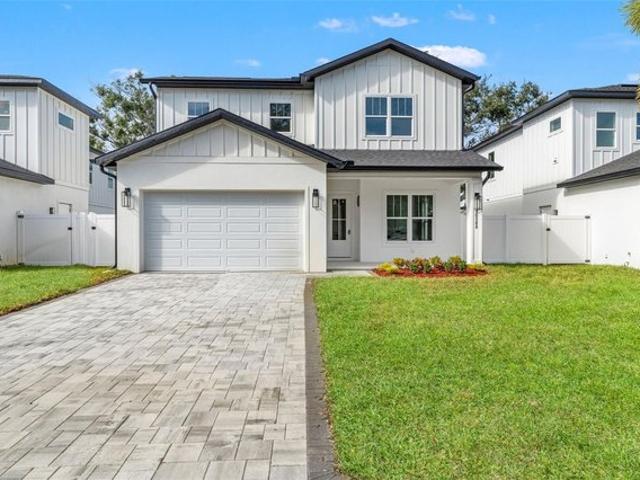 10164 Hodson Pl, Seminole, FL 33776