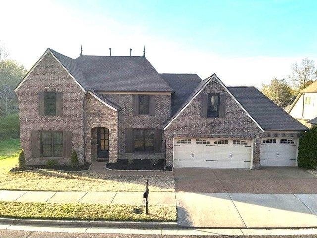 10166 Carly Dr, Lakeland, TN 38002