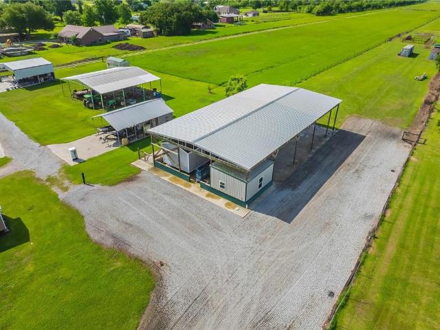 10166 Highway 1 Street