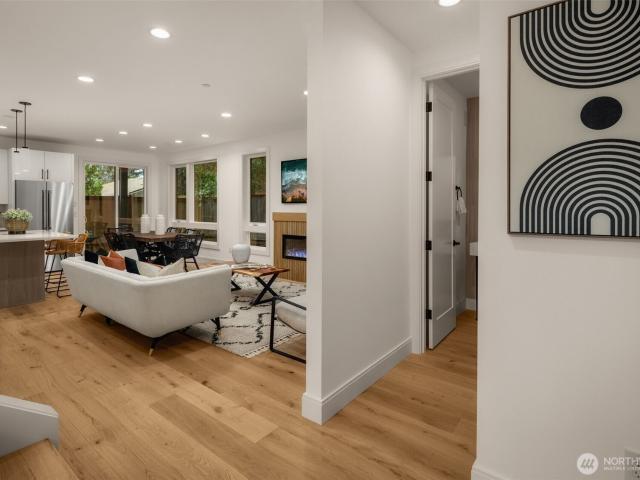 10166 NE 113th Place