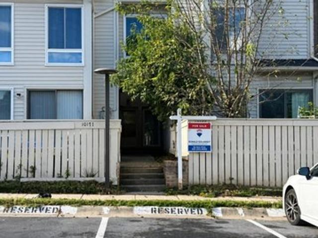 10169 Ridgeline Dr, Montgomery Village, MD 20886