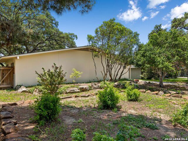 1016 Mount Rainier Drive