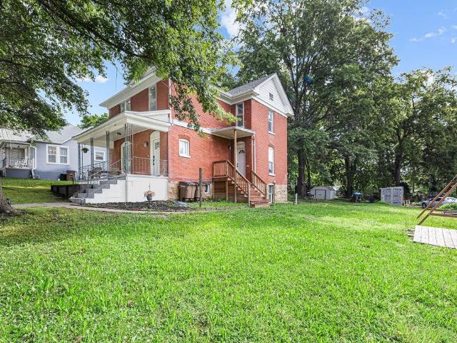 1016 N 10th Street