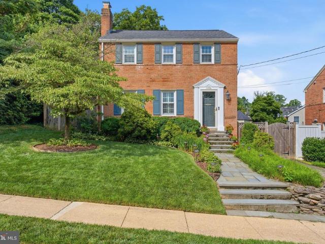 1016 N Larrimore Street