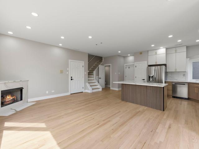 1016 N Marshfield Ave, Unit 3, Chicago, IL 60622 | MLS #12630