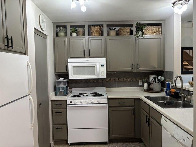 1016 N Sunnyvale Ln Unit E, Madison, WI 53713