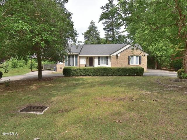 1016 Niblick Dr, Rocky Mount, NC 27804