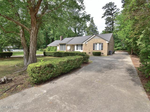 1016 Niblick Drive
