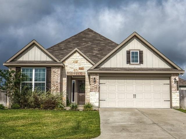 1016 Old Vine Rd, Brenham, TX 77833
