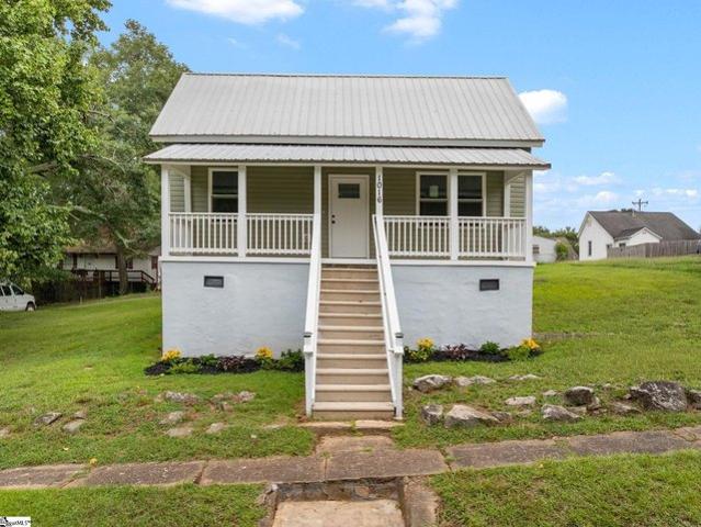 1016 Orr St, Pelzer, SC 29669