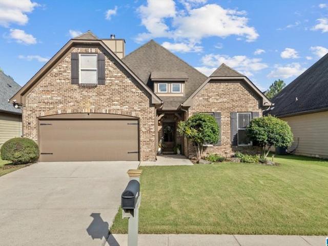 1016 Aronimink Dr, Calera, AL 35040