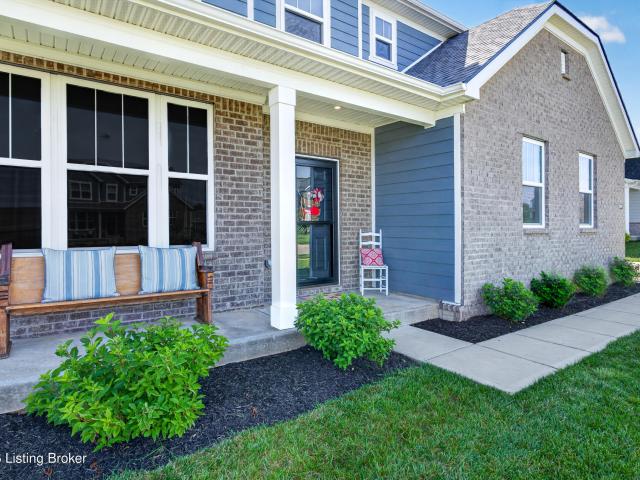 1016 Buckthorn Trace