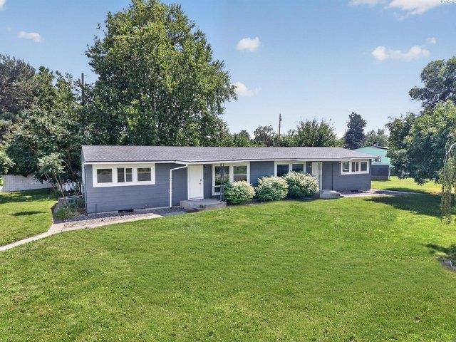 1016 Cedar Ave, Richland, WA 99354
