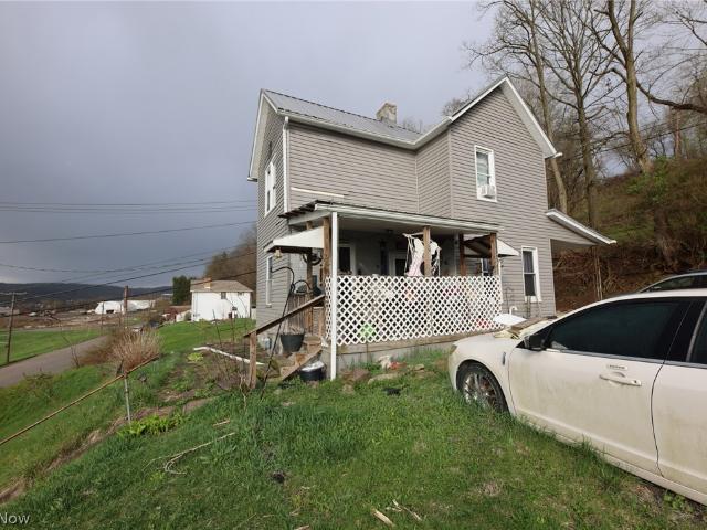 1016 Collins Memorial Drive