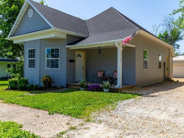 1016 E Jackson St, Mexico, MO 65265