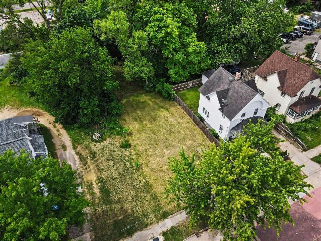 1016 E Vine Street