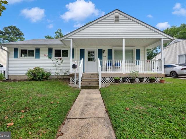 1016 Harrison Dr, Laurel, MD 20707