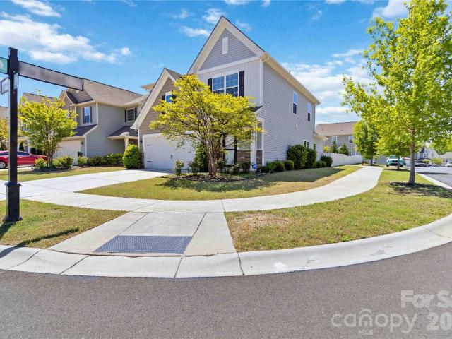 1016 Loggerhead Drive