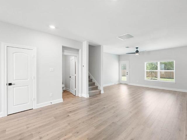 1016 Pecan Place