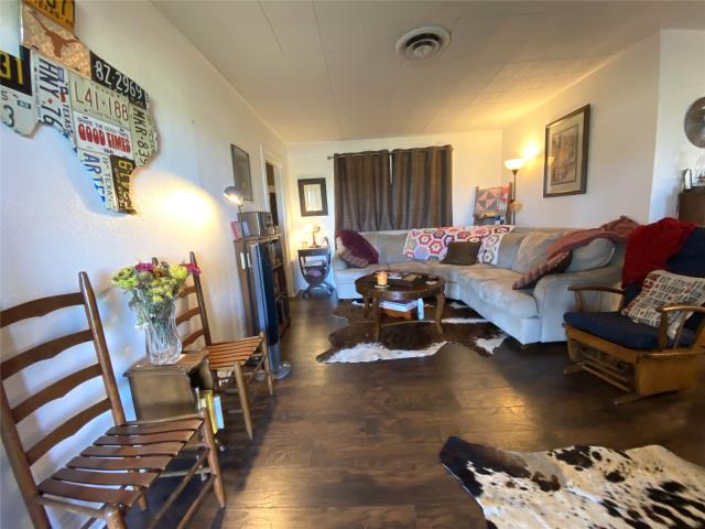 1016 Pecan Street