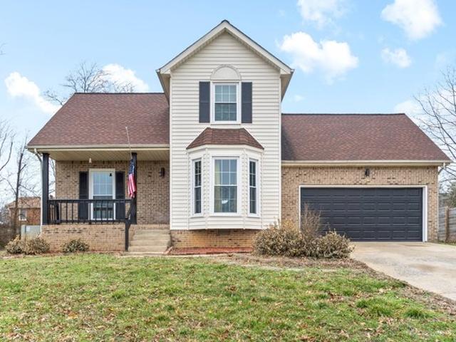 1016 Roedeer Dr, Clarksville, TN 37042