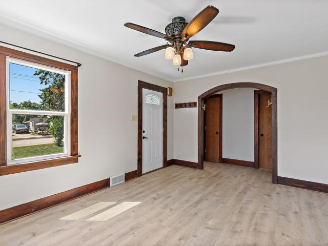 1016 S 6th Street