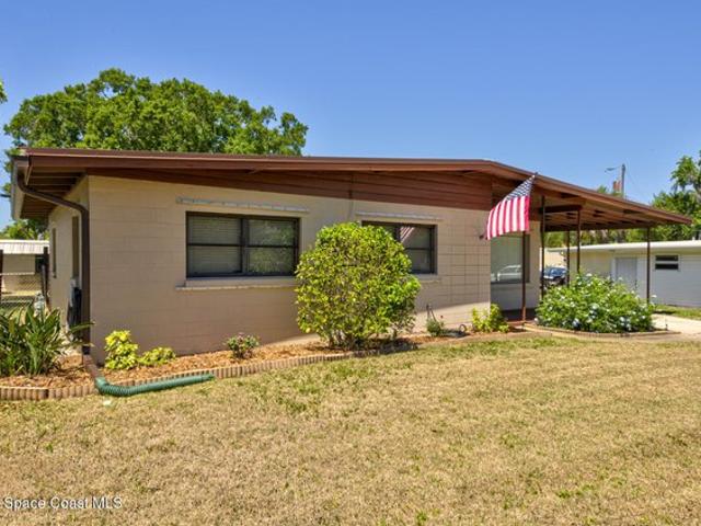 1016 S Park Ave, Titusville, FL 32780