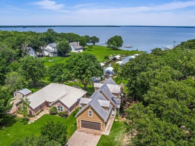 1016 Shoreline Drive