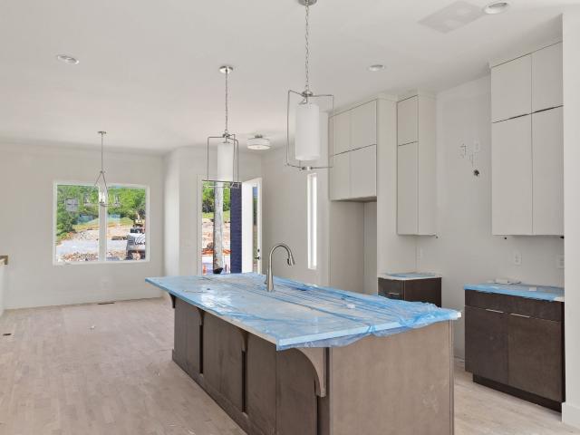 1016 W Trinity Ln, Unit 6, Nashville, TN 37218 | MLS #2757 | Compass