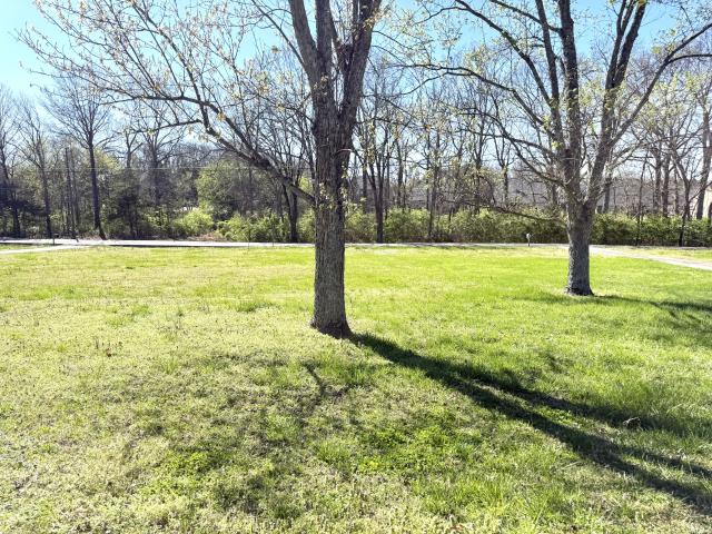 1016 Waller Rd
