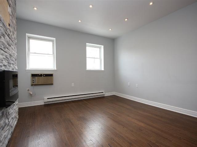 1016 Willow Ave # 406