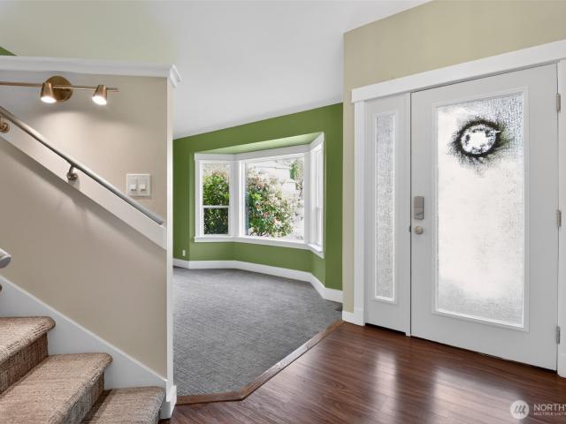 1016 49th Place SW