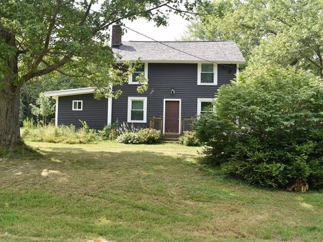 10173 Peach St, Girard, PA 16417