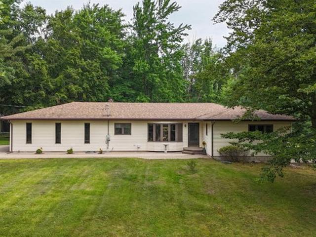 10170 W Cadillac Rd, Cadillac, MI 49601