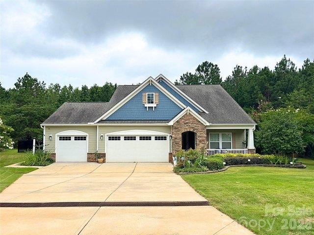 10177 Lakeshore Dr, Lancaster, SC 29720