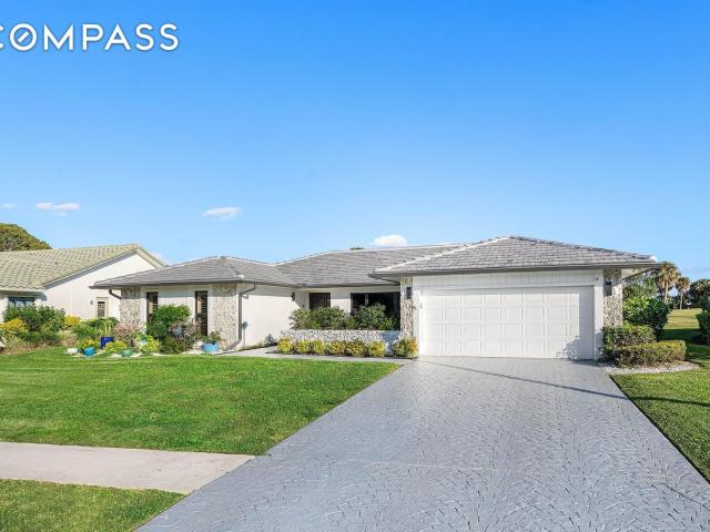 10174 Crosswind Rd, Boca Raton, FL